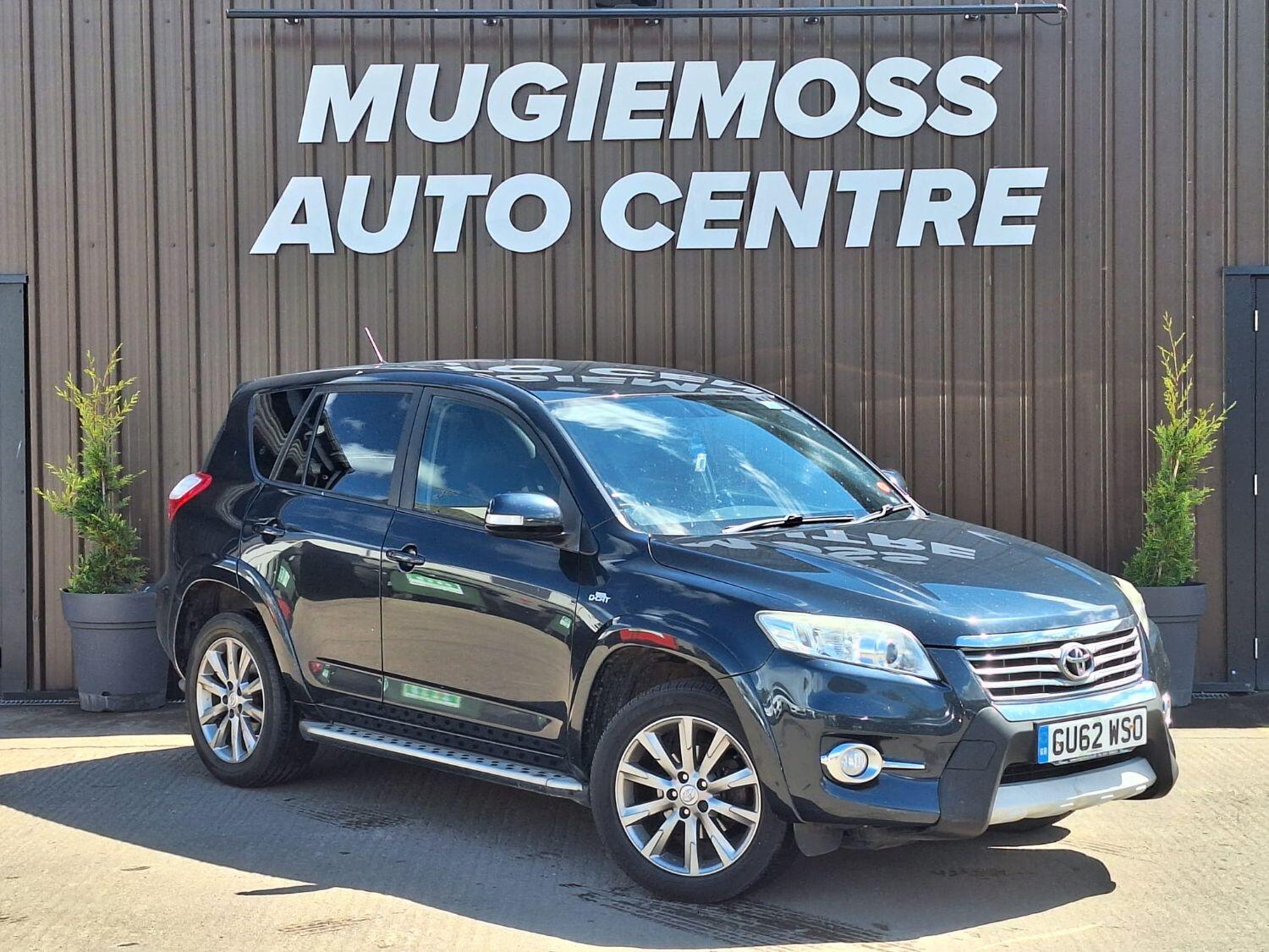 Used TOYOTA RAV4 2012 Grey for sale - £5895 in Aberdeen, Aberdeenshire ...